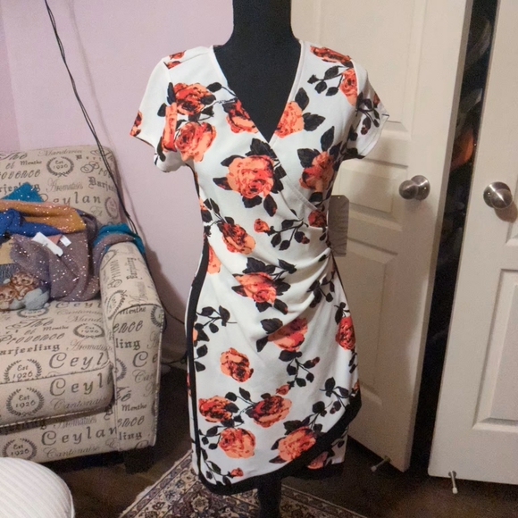 Almost Famous | Dresses | New Beautiful Almost Famous Ladies Short ...